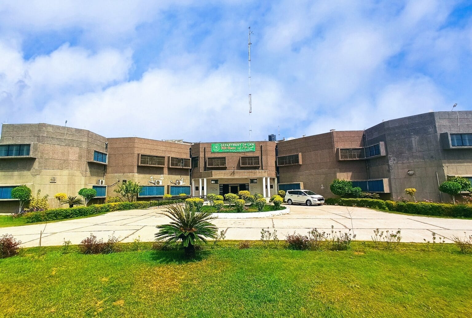 Aligarh Muslim University : AMU BA LLB And LLM 2025 - AMU BUDDY Aligarh Muslim University : AMU BA LLB And LLM 2025 - AMU BUDDY